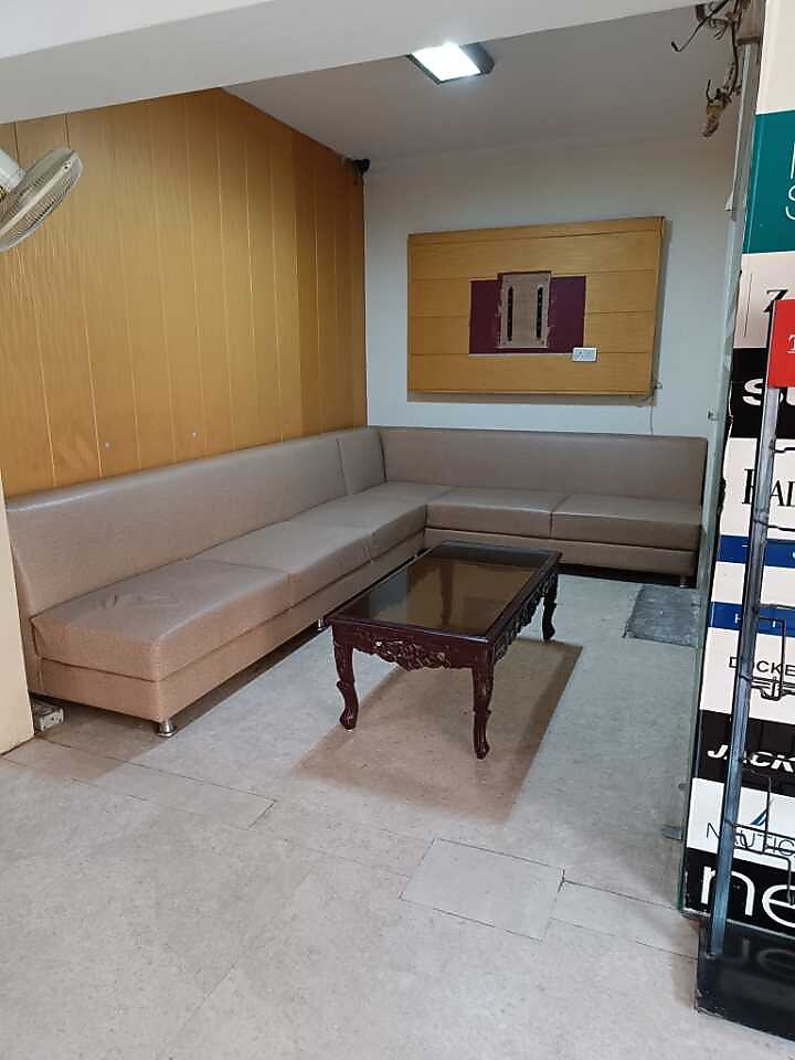 Hotel Apra International 100% Money Back | Delhi Hotel BOOK @ ₹1