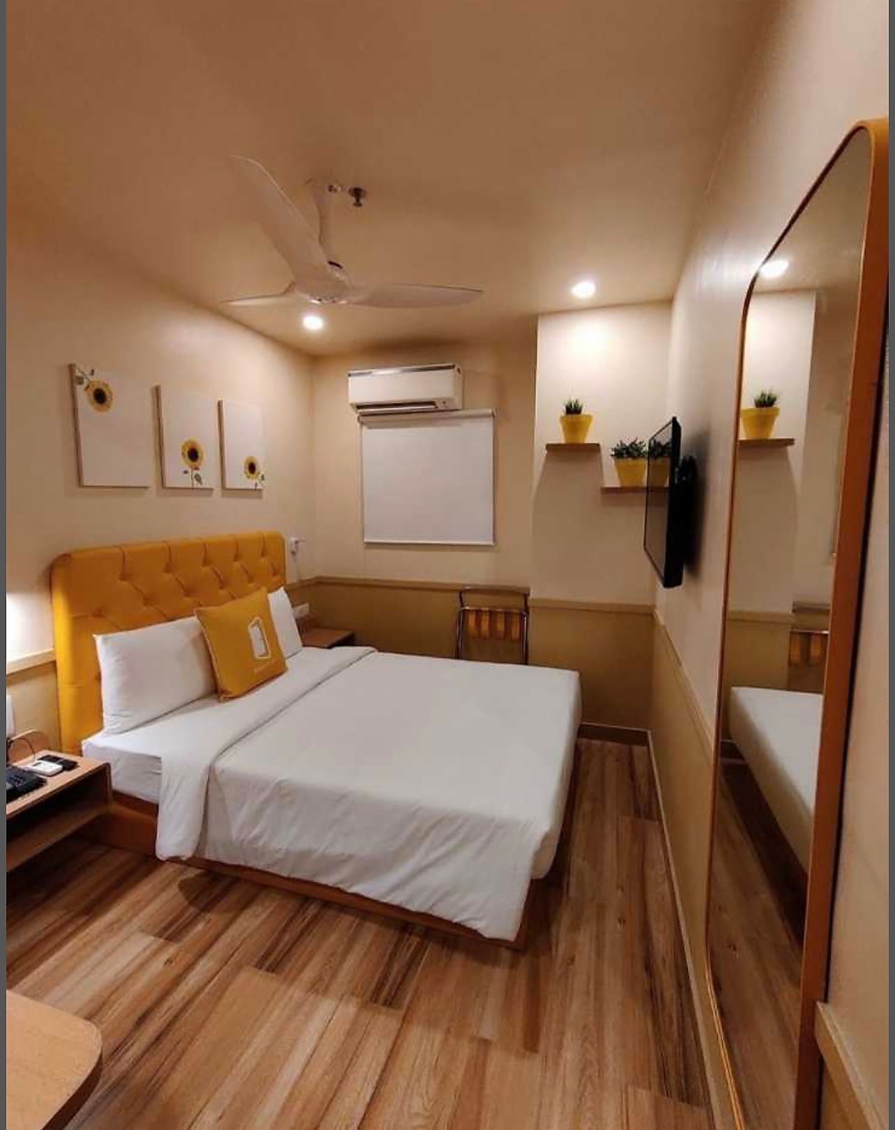 Bloom Hotel - Worli 𝗕𝗢𝗢𝗞 Mumbai Hotel 𝘄𝗶𝘁𝗵 𝗙𝗥𝗘𝗘 𝗖𝗮𝗻𝗰𝗲𝗹𝗹𝗮𝘁𝗶𝗼𝗻