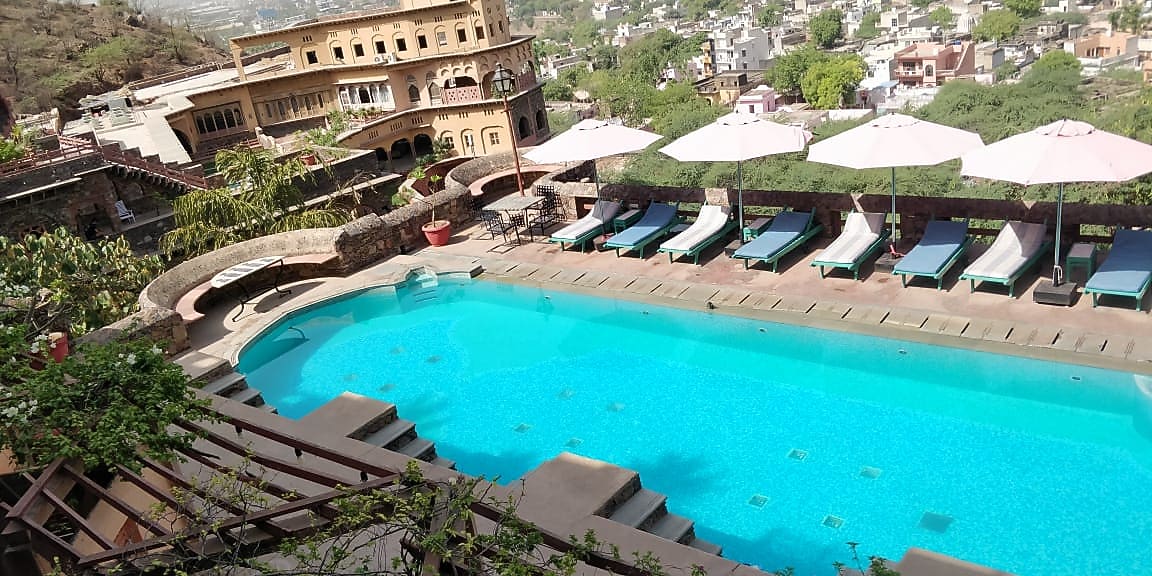 Neemrana Fort-Palace Neemrana Hotel Price, Address & Reviews