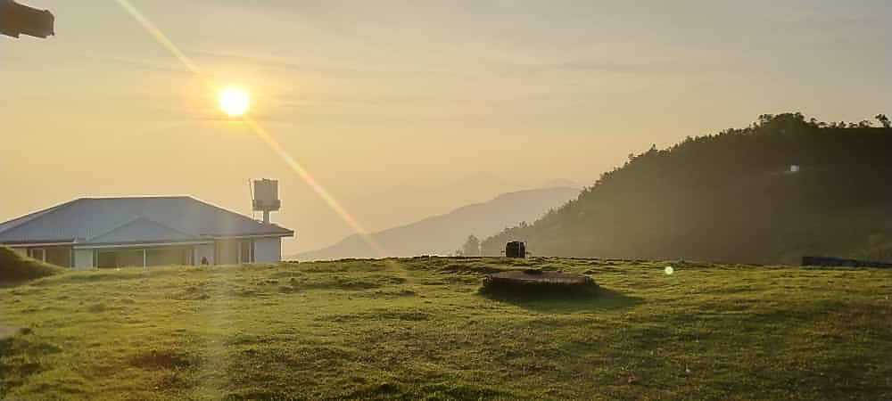 Deccan Valley View Resorts 𝗕𝗢𝗢𝗞 Kotagiri Resort 𝘄𝗶𝘁𝗵 𝗙𝗥𝗘𝗘 𝗖𝗮𝗻𝗰𝗲𝗹𝗹𝗮𝘁𝗶𝗼𝗻