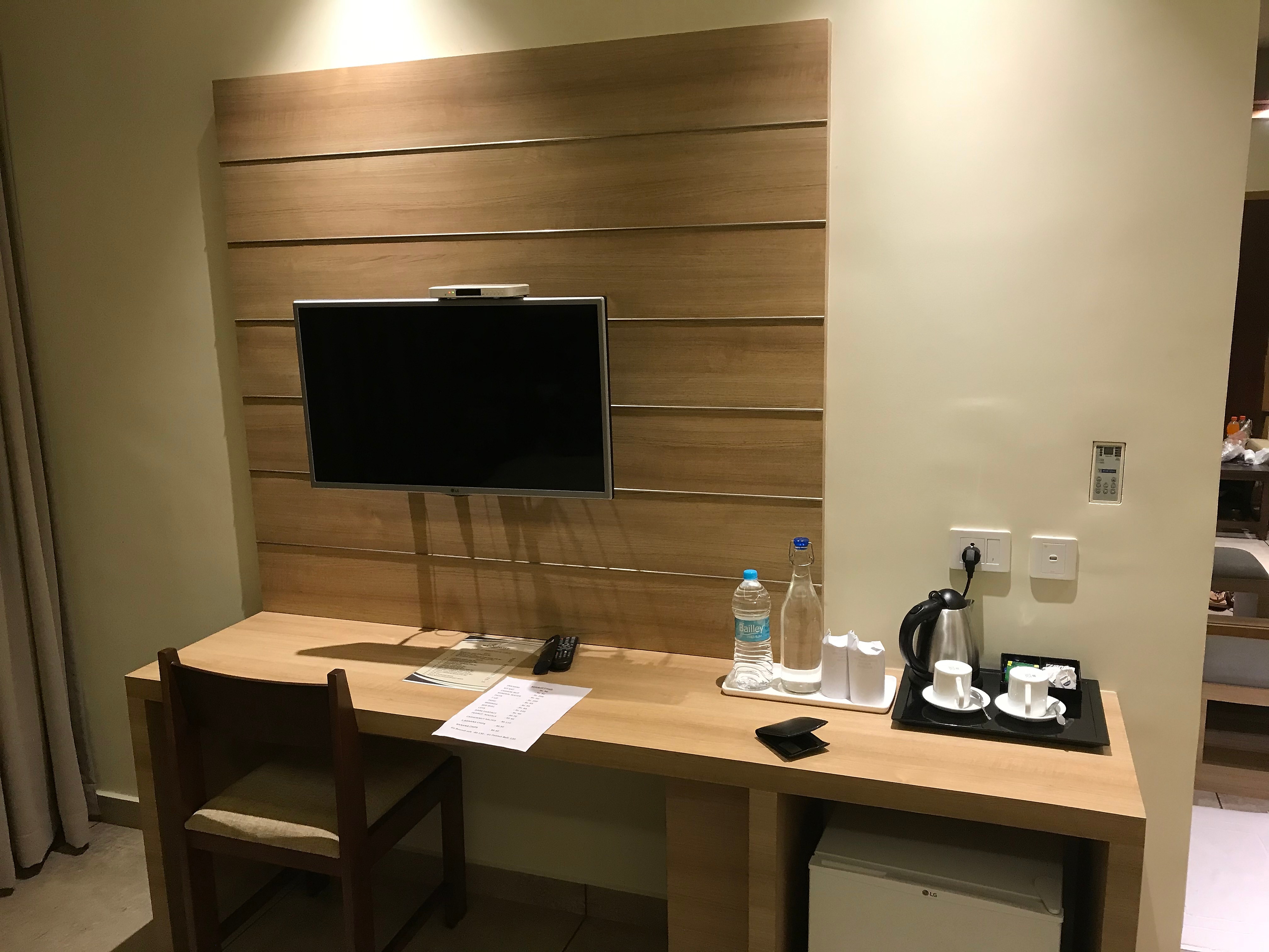 Woodnote 𝗕𝗢𝗢𝗞 Thekkady Resort 𝘄𝗶𝘁𝗵 𝗙𝗥𝗘𝗘 𝗖𝗮𝗻𝗰𝗲𝗹𝗹𝗮𝘁𝗶𝗼𝗻