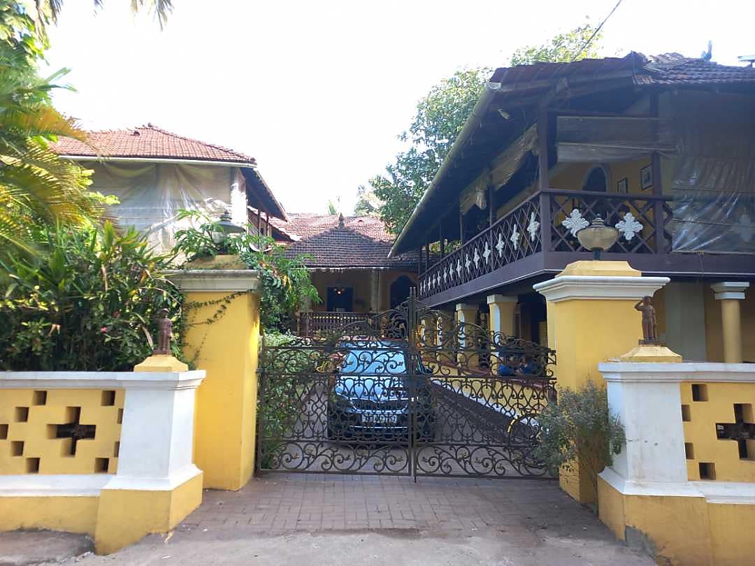Casa Menezes | Rooms & Restaurant 𝗕𝗢𝗢𝗞 Goa Homestay 𝘄𝗶𝘁𝗵 ₹𝟬 𝗣𝗔𝗬𝗠𝗘𝗡𝗧
