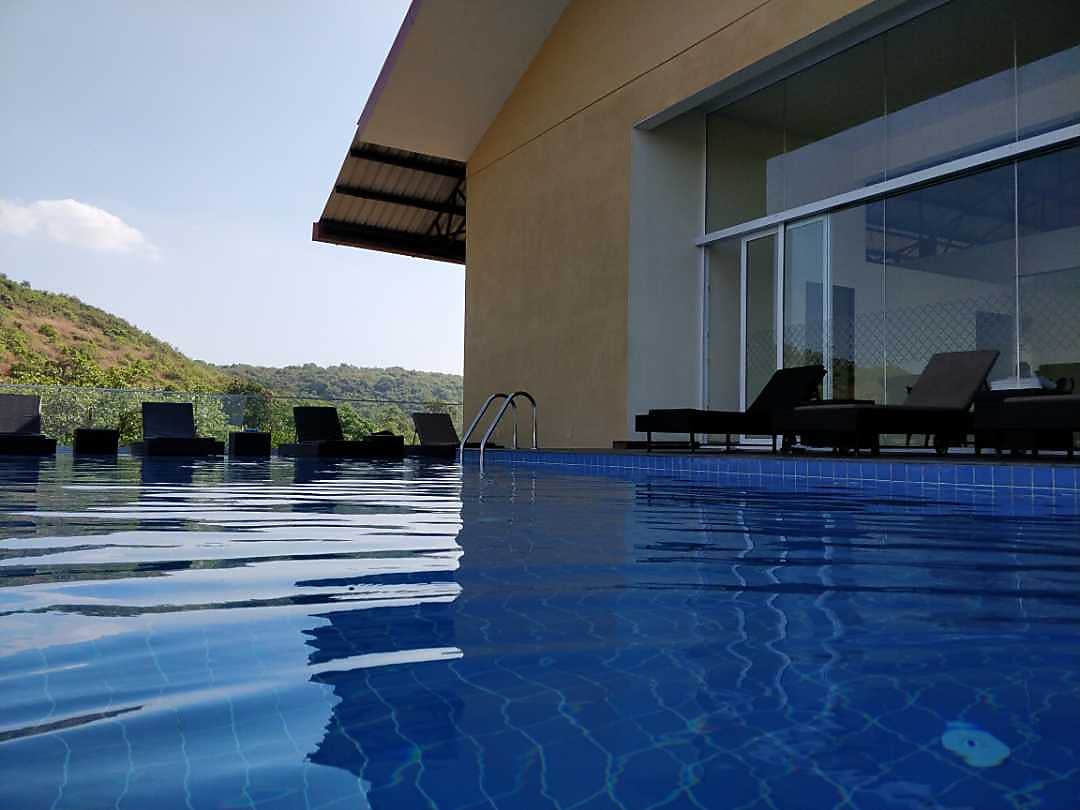 NANU RESORT - ARAMBOL Best Rates on Goa Hotel Deals, Reviews & Photos