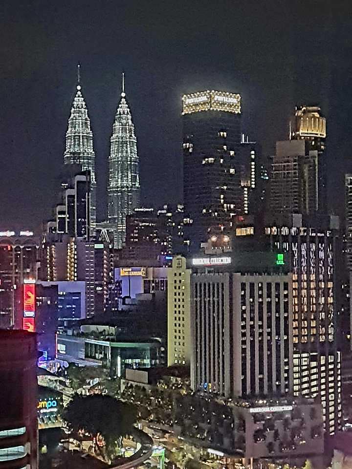 Mercure Kuala Lumpur Shaw Parade 𝗕𝗢𝗢𝗞 Kuala Lumpur Hotel 𝘄𝗶𝘁𝗵 ₹𝟬 𝗣𝗔𝗬𝗠𝗘𝗡𝗧