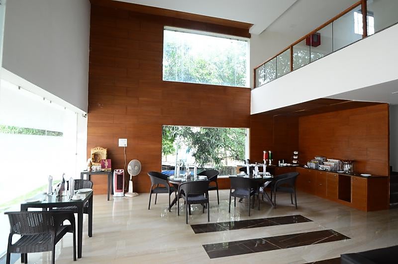 Hotel The Windtree 𝗕𝗢𝗢𝗞 Silvassa Hotel 𝘄𝗶𝘁𝗵 𝗙𝗥𝗘𝗘 𝗖𝗮𝗻𝗰𝗲𝗹𝗹𝗮𝘁𝗶𝗼𝗻