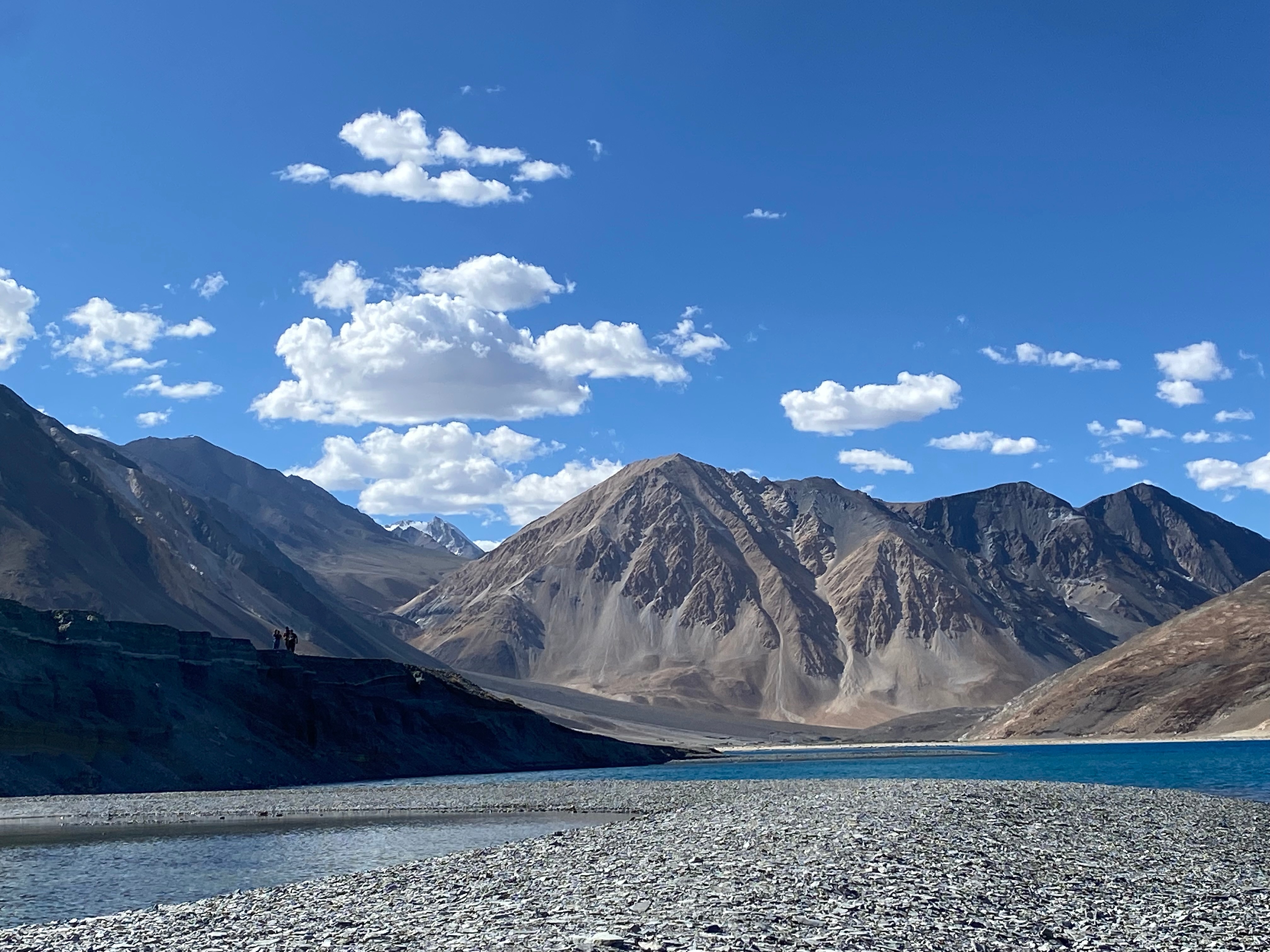 Hunder Sarai Resort 𝗕𝗢𝗢𝗞 Nubra Valley Resort 𝘄𝗶𝘁𝗵 ₹𝟬 𝗣𝗔𝗬𝗠𝗘𝗡𝗧