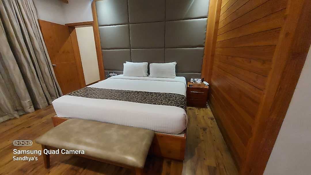 Hotel Vivera Grande 100% Money Back 𝗕𝗢𝗢𝗞 Dindigul Hotel 𝘄𝗶𝘁𝗵 𝗙𝗥𝗘𝗘 ...