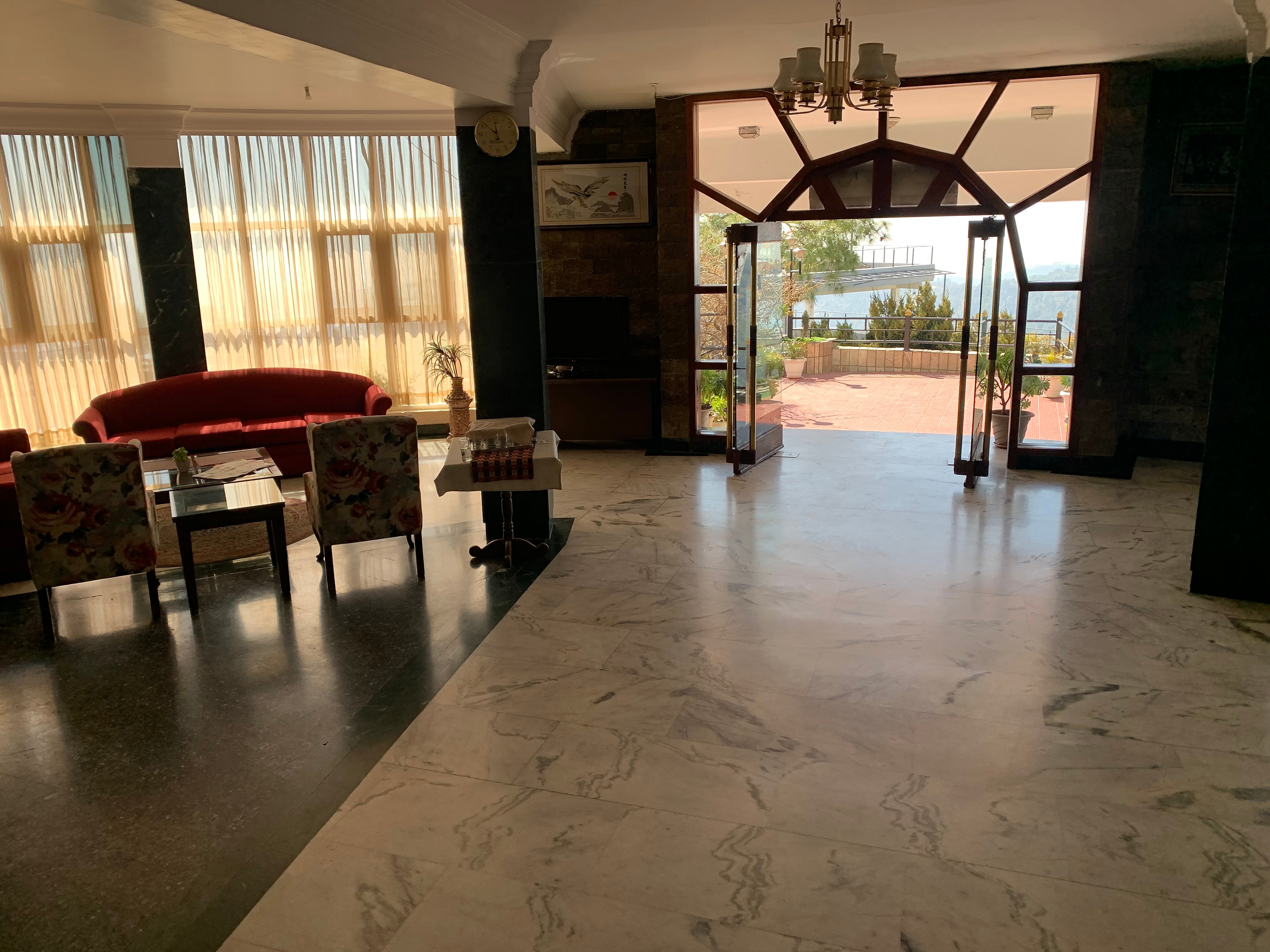 Hotel Barog Heights 𝗕𝗢𝗢𝗞 Solan Resort 𝘄𝗶𝘁𝗵 ₹𝟬 𝗣𝗔𝗬𝗠𝗘𝗡𝗧