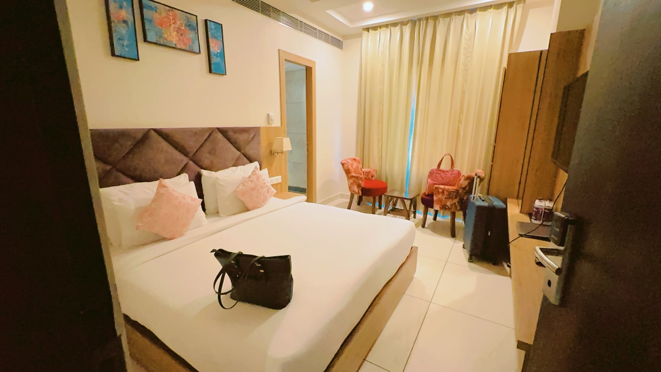 Hotel Ramaya Inn 𝗕𝗢𝗢𝗞 Haridwar Hotel 𝘄𝗶𝘁𝗵 𝗙𝗥𝗘𝗘 𝗖𝗮𝗻𝗰𝗲𝗹𝗹𝗮𝘁𝗶𝗼𝗻