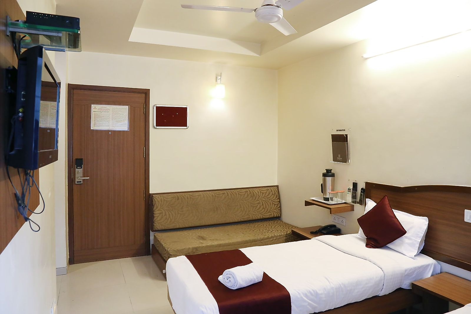 Hotel Ashiyana 𝗕𝗢𝗢𝗞 Pune Hotel 𝘄𝗶𝘁𝗵 𝗙𝗥𝗘𝗘 𝗖𝗮𝗻𝗰𝗲𝗹𝗹𝗮𝘁𝗶𝗼𝗻
