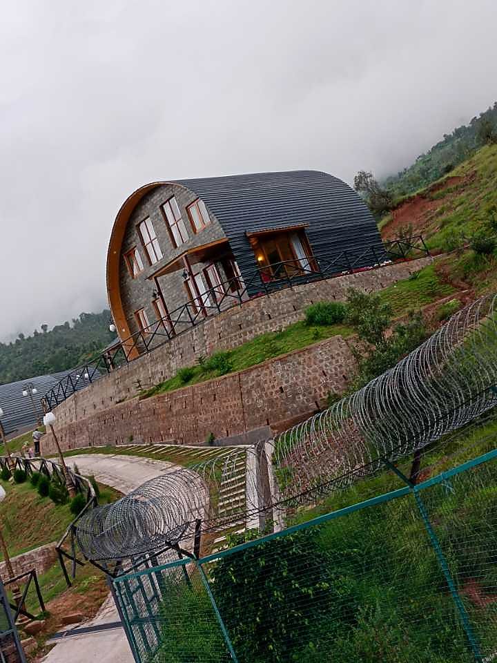 Photos of Skyview by Empyrean - Hotel in Patnitop