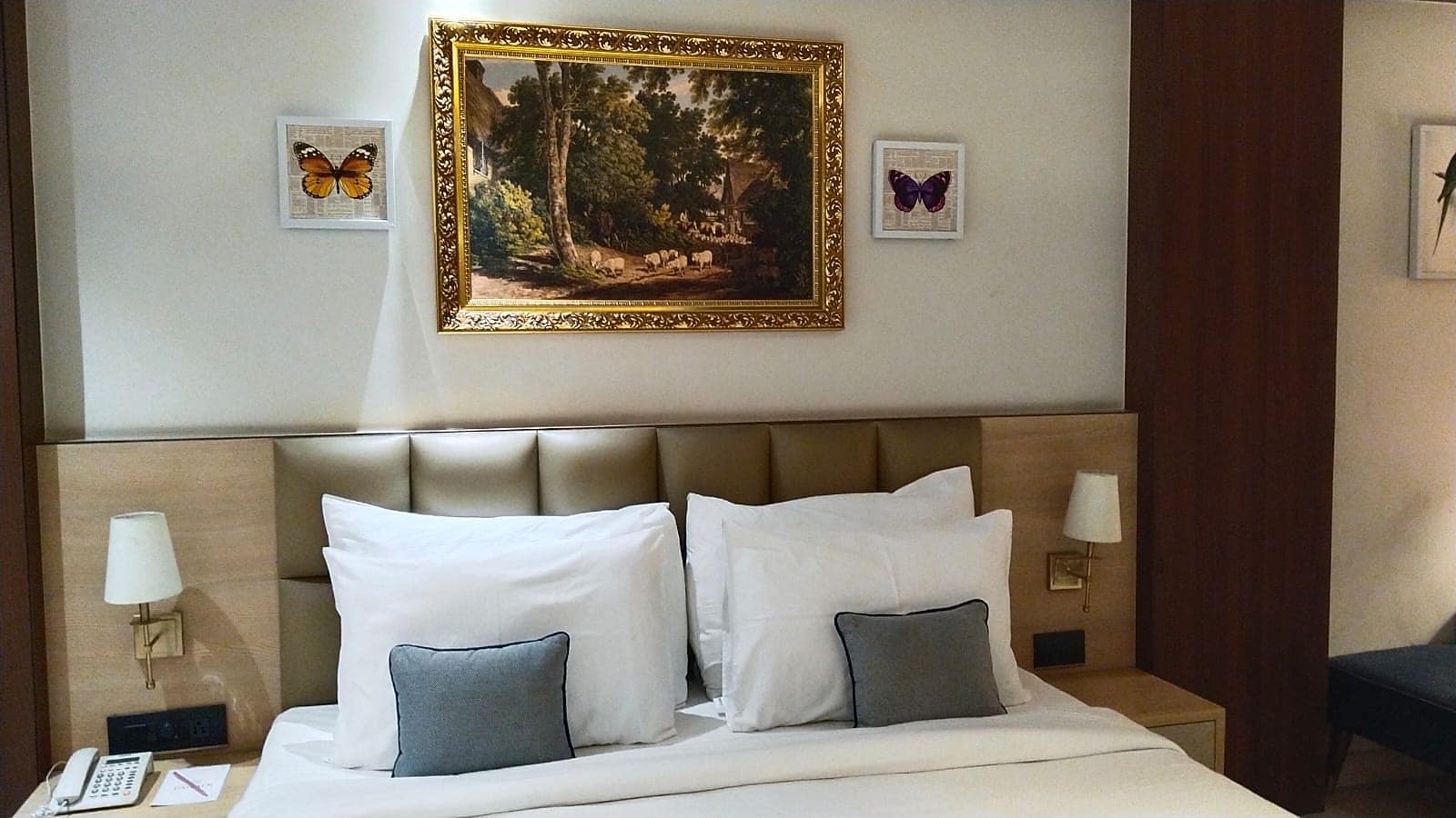 Hotel Pahadi 𝗕𝗢𝗢𝗞 Rourkela Hotel 𝘄𝗶𝘁𝗵 𝗙𝗥𝗘𝗘 𝗖𝗮𝗻𝗰𝗲𝗹𝗹𝗮𝘁𝗶𝗼𝗻