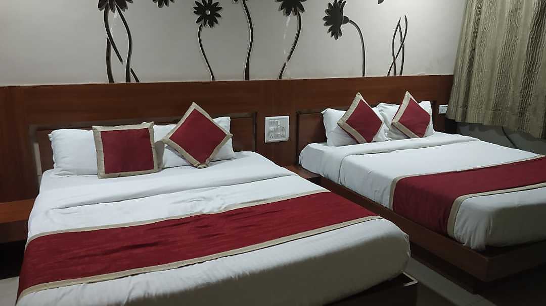 Hotel Sunset Inn Mount Abu with swimming pool 𝗕𝗢𝗢𝗞 Mount Abu Hotel 𝘄𝗶𝘁𝗵 ...
