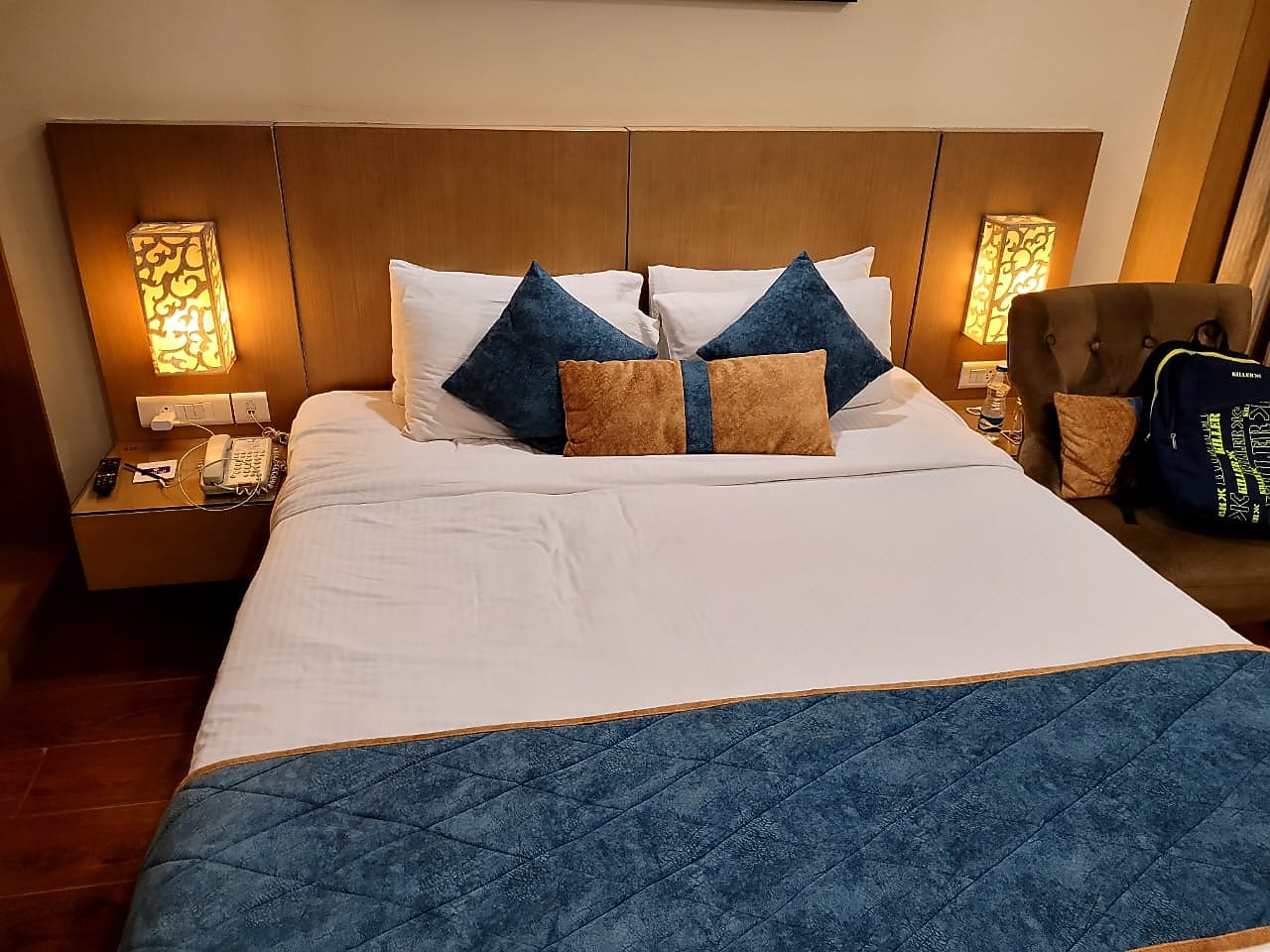 Siamton Inn - A Cygnett Collection 𝗕𝗢𝗢𝗞 Kolkata Hotel 𝘄𝗶𝘁𝗵 ₹𝟬 𝗣𝗔𝗬𝗠𝗘𝗡𝗧