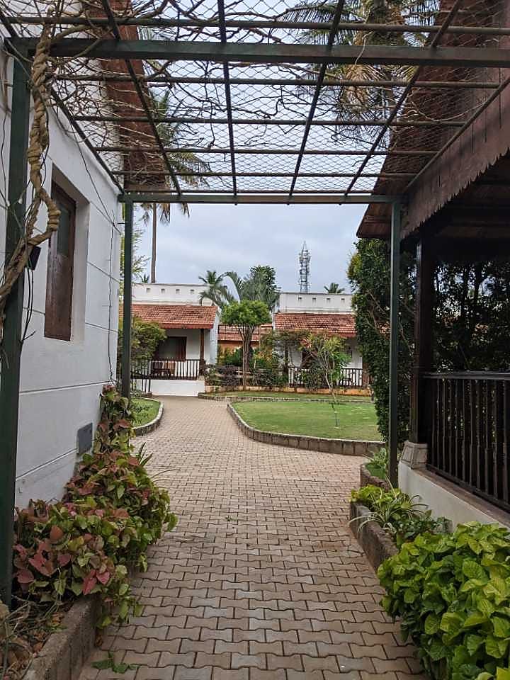 Oriole Resort Mysore By Emerge 𝗕𝗢𝗢𝗞 Mysore Resort 𝘄𝗶𝘁𝗵 ₹𝟬 𝗣𝗔𝗬𝗠𝗘𝗡𝗧