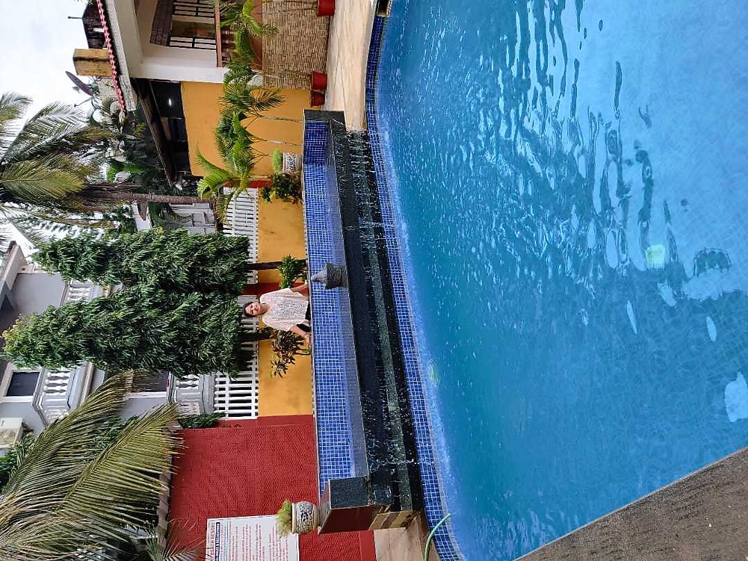 Marina Bay Beach Resort Best Rates on Goa Hotel Deals, Reviews & Photos