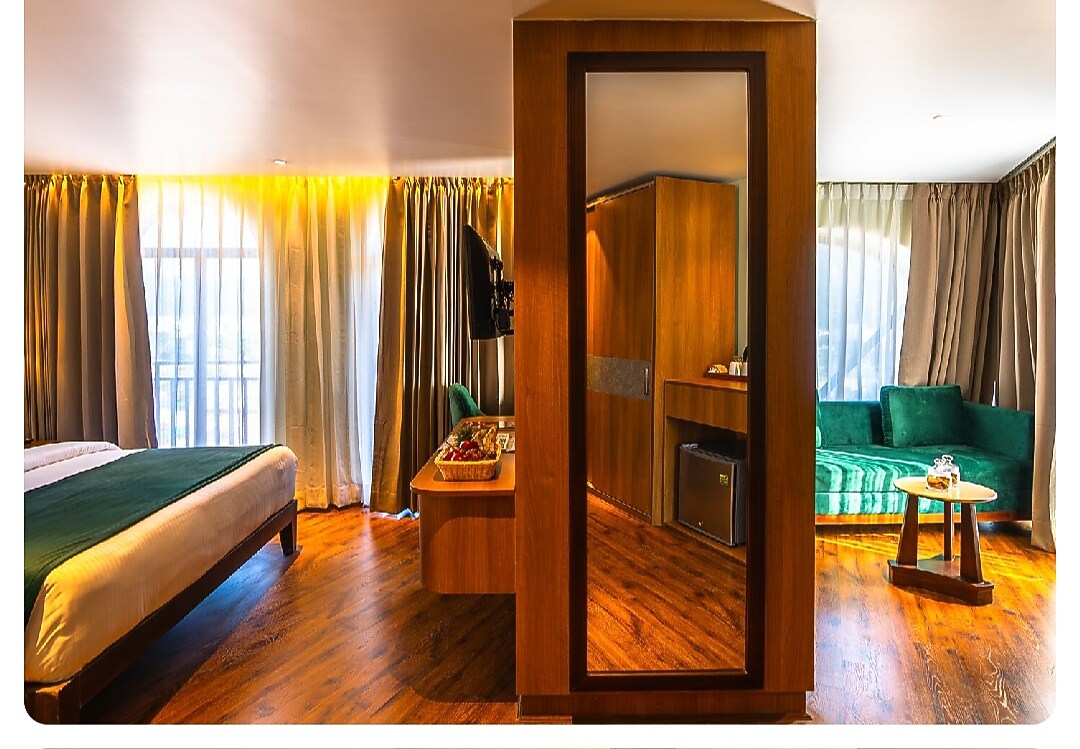 Clarks Inn Express Rishikesh 𝗕𝗢𝗢𝗞 Rishikesh Hotel 𝘄𝗶𝘁𝗵 𝗙𝗥𝗘𝗘 𝗖𝗮𝗻𝗰𝗲𝗹𝗹𝗮𝘁𝗶𝗼𝗻