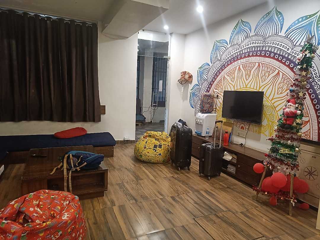 Joey's Hostel Rishikesh | Rooms & Dorms 𝗕𝗢𝗢𝗞 Rishikesh Hostel 𝘄𝗶𝘁𝗵 𝗙𝗥𝗘𝗘 ...