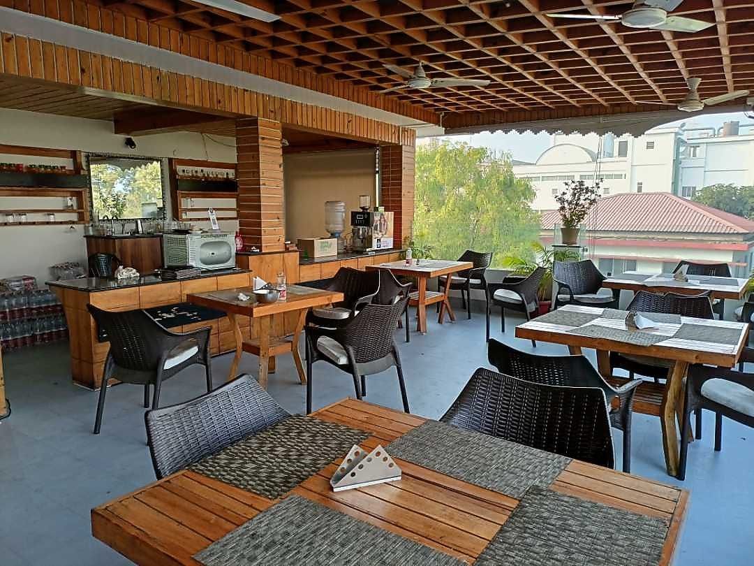 MangoTree- A Unit Of ODC | Rooms & Caretaker 𝗕𝗢𝗢𝗞 Guwahati Homestay ...