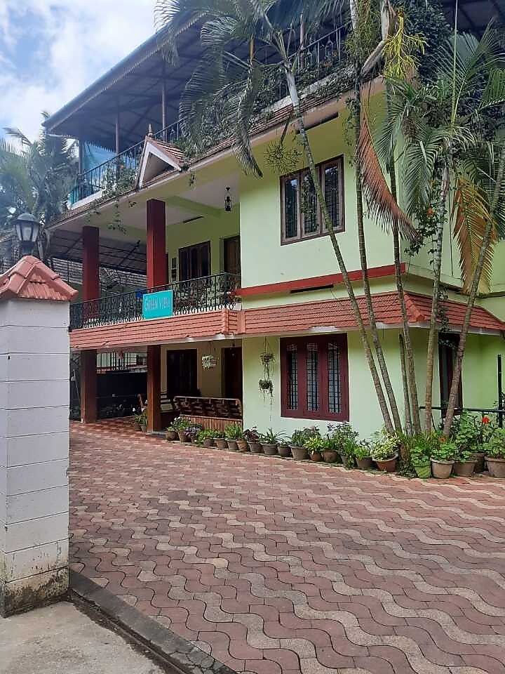 Green View Homestay | Rooms & Caretaker | Thekkady Homestay BOOK @ ₹1