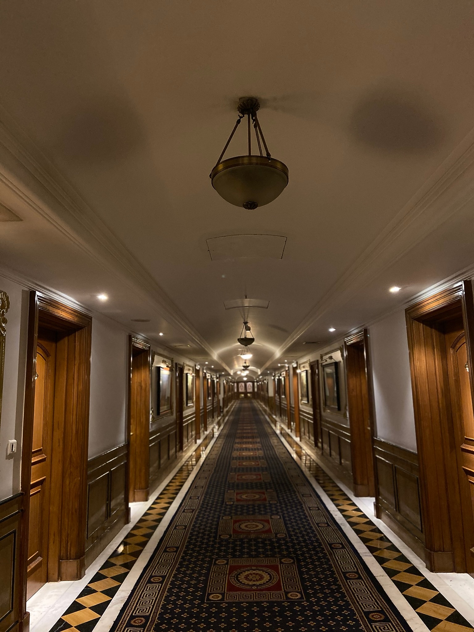 Holiday Regency Hotel 𝗕𝗢𝗢𝗞 Moradabad Hotel 𝘄𝗶𝘁𝗵 ₹𝟬 𝗣𝗔𝗬𝗠𝗘𝗡𝗧