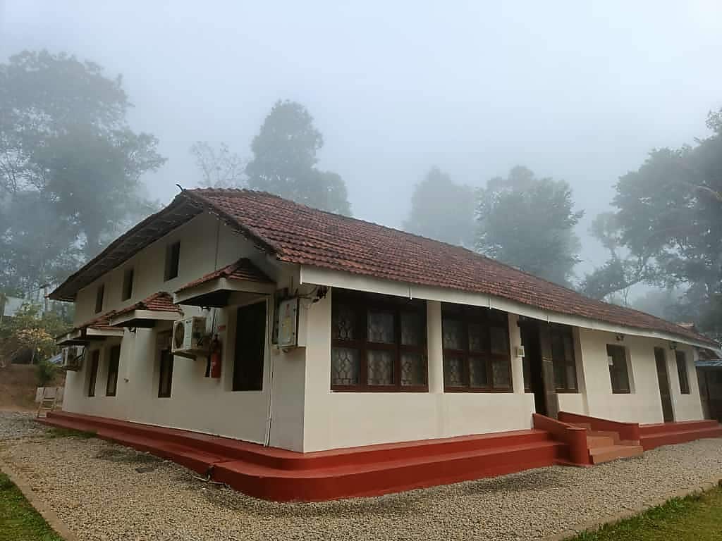 Zostel Coorg (Siddapura) 𝗕𝗢𝗢𝗞 Coorg Hostel 𝘄𝗶𝘁𝗵 𝗙𝗥𝗘𝗘 𝗖𝗮𝗻𝗰𝗲𝗹𝗹𝗮𝘁𝗶𝗼𝗻