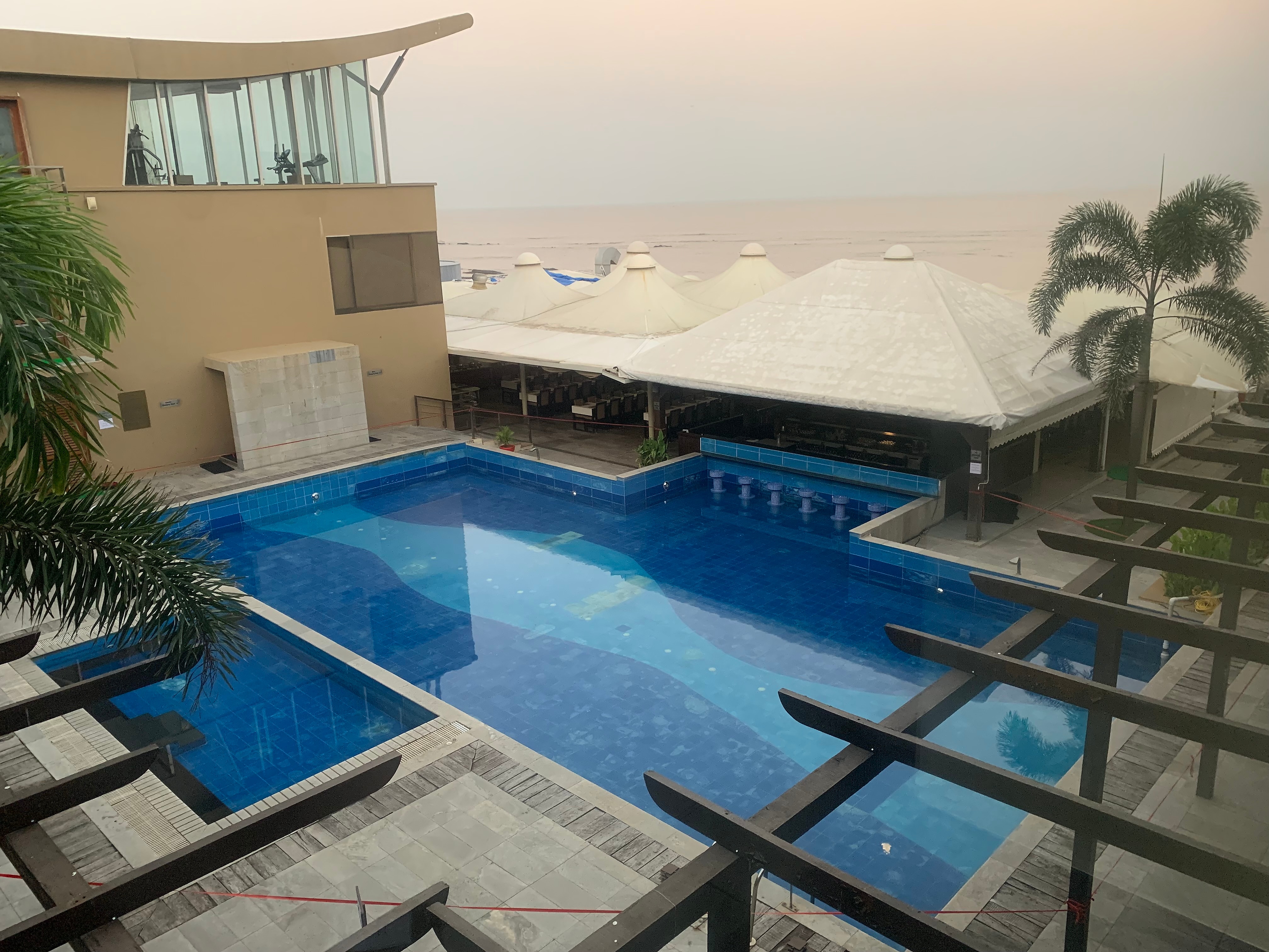 The Gold Beach Resort 𝗕𝗢𝗢𝗞 Daman Resort 𝘄𝗶𝘁𝗵 𝗙𝗥𝗘𝗘 𝗖𝗮𝗻𝗰𝗲𝗹𝗹𝗮𝘁𝗶𝗼𝗻