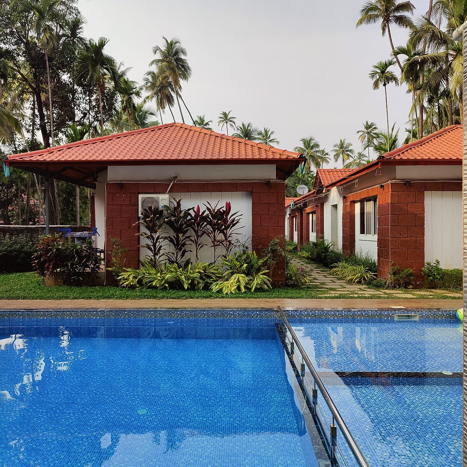 ILIF 2702 BUTTERFLY COTTAGES 𝗕𝗢𝗢𝗞 Alibaug BnB 𝘄𝗶𝘁𝗵 𝗙𝗥𝗘𝗘 𝗖𝗮𝗻𝗰𝗲𝗹𝗹𝗮𝘁𝗶𝗼𝗻
