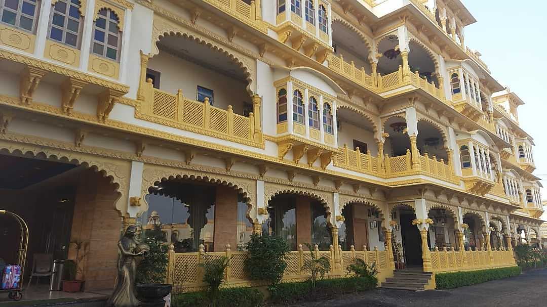 Mishtten Club Resort 𝗕𝗢𝗢𝗞 Jhalarapatan Hotel 𝘄𝗶𝘁𝗵 𝗙𝗥𝗘𝗘 𝗖𝗮𝗻𝗰𝗲𝗹𝗹𝗮𝘁𝗶𝗼𝗻