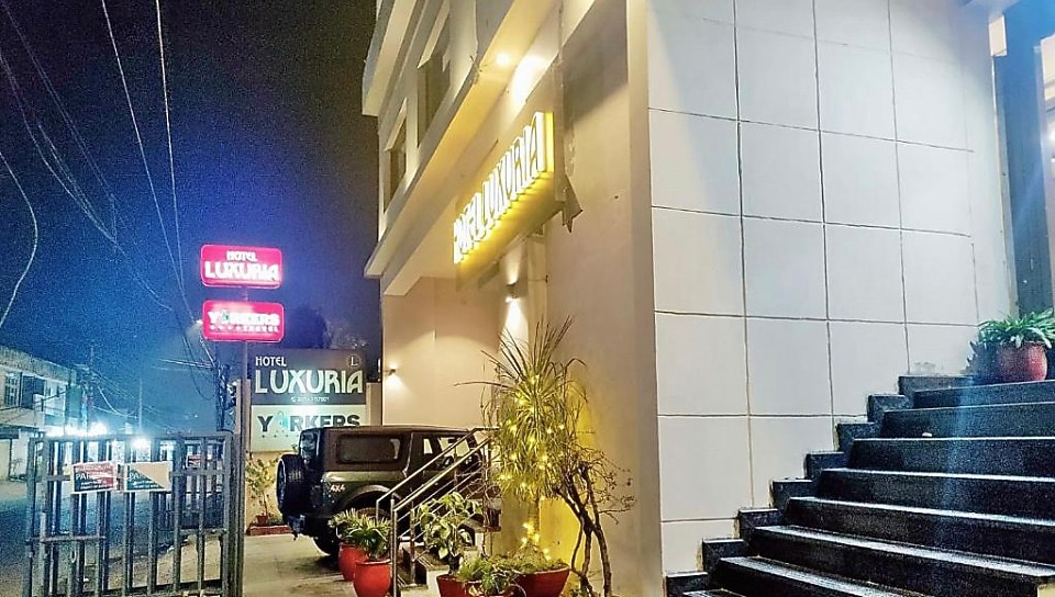 Hotel Luxuria 𝗕𝗢𝗢𝗞 Ludhiana Hotel 𝘄𝗶𝘁𝗵 𝗙𝗥𝗘𝗘 𝗖𝗮𝗻𝗰𝗲𝗹𝗹𝗮𝘁𝗶𝗼𝗻