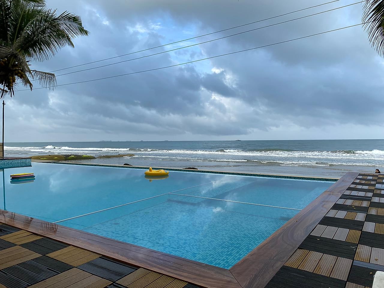 The Windmill Resorts 𝗕𝗢𝗢𝗞 Malvan Resort 𝘄𝗶𝘁𝗵 𝗙𝗥𝗘𝗘 𝗖𝗮𝗻𝗰𝗲𝗹𝗹𝗮𝘁𝗶𝗼𝗻