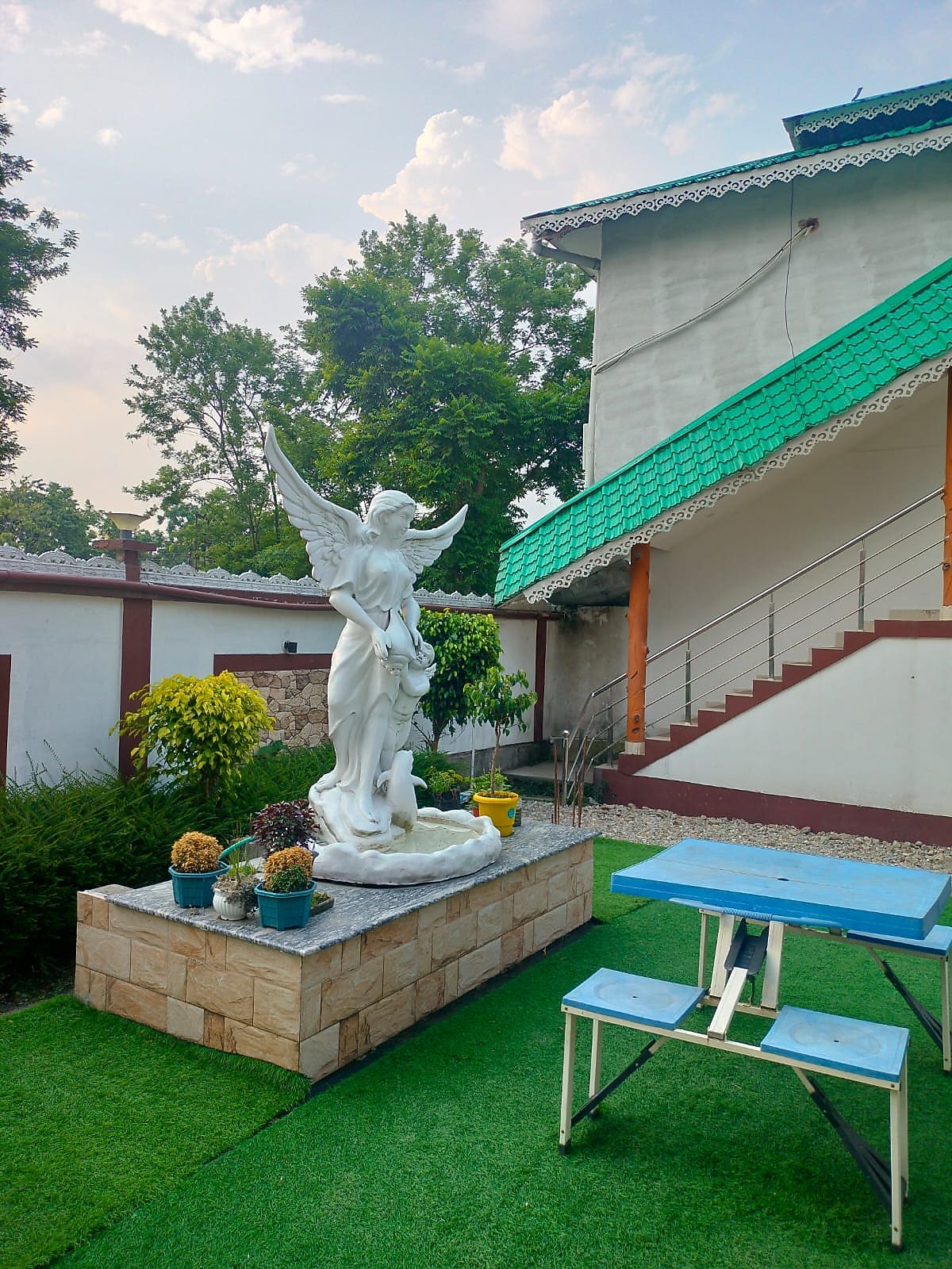 Photos of Yes Home - Murti Resort - Resort in Lataguri