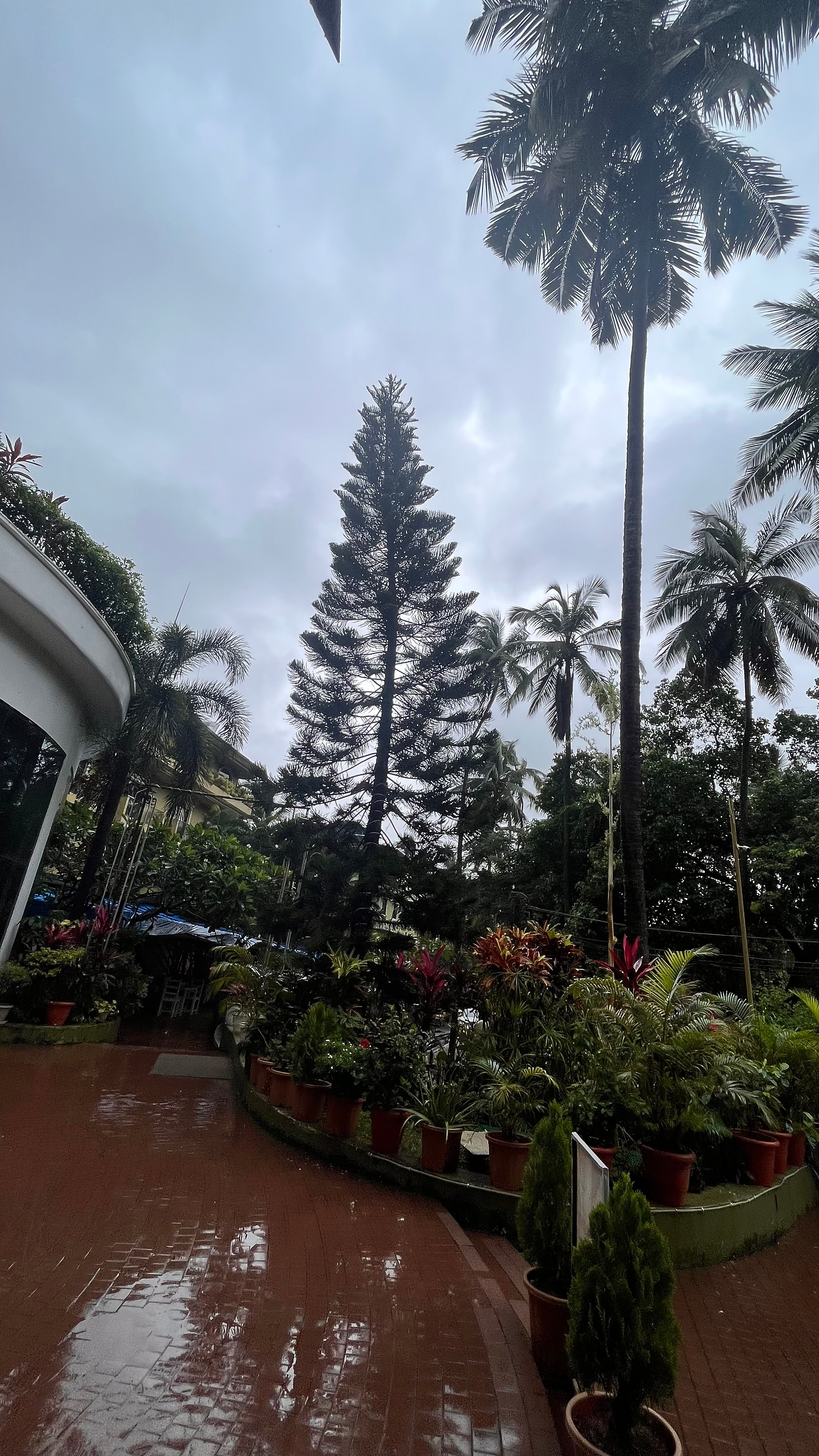 Neelam the Glitz 𝗕𝗢𝗢𝗞 Goa Resort 𝘄𝗶𝘁𝗵 ₹𝟬 𝗣𝗔𝗬𝗠𝗘𝗡𝗧