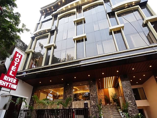 HOTEL RIVER RHYTHM 𝗕𝗢𝗢𝗞 Varanasi Hotel 𝘄𝗶𝘁𝗵 𝗙𝗥𝗘𝗘 𝗖𝗮𝗻𝗰𝗲𝗹𝗹𝗮𝘁𝗶𝗼𝗻