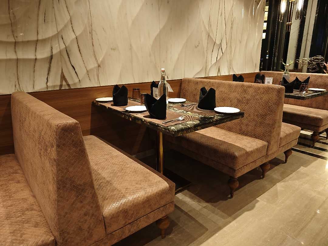 Lemon Tree Premier Malad Mumbai 𝗕𝗢𝗢𝗞 Mumbai Hotel 𝘄𝗶𝘁𝗵 𝗙𝗥𝗘𝗘 𝗖𝗮𝗻𝗰𝗲𝗹𝗹𝗮𝘁𝗶𝗼𝗻