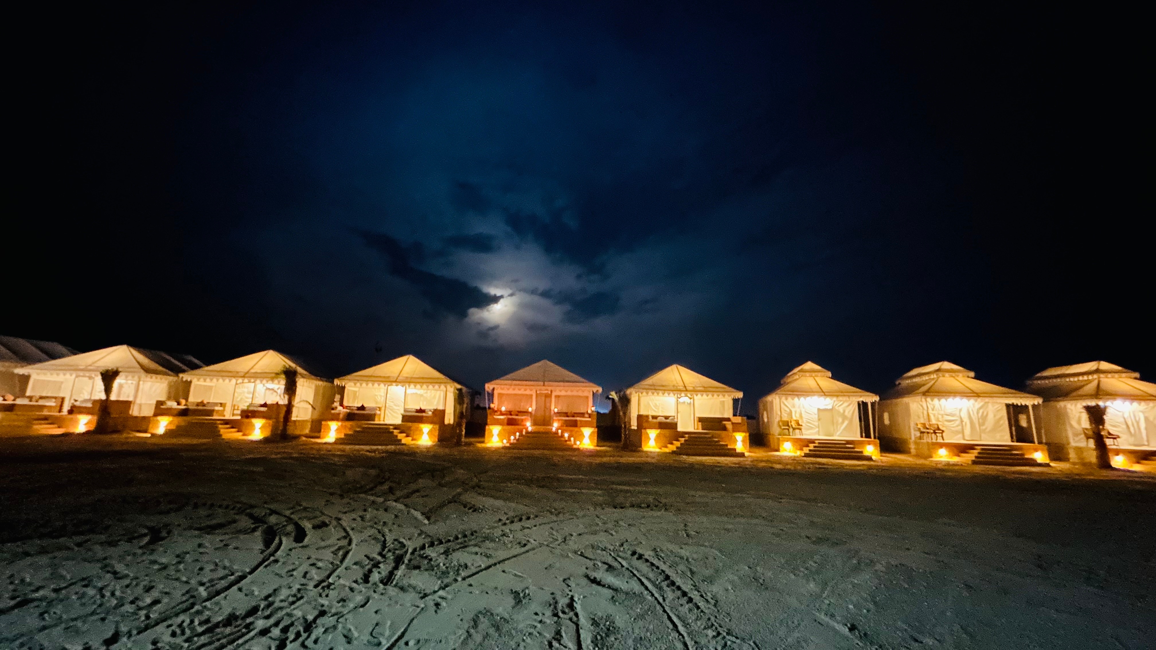Golden Star Desert Camp 𝗕𝗢𝗢𝗞 Jaisalmer Resort 𝘄𝗶𝘁𝗵 𝗙𝗥𝗘𝗘 𝗖𝗮𝗻𝗰𝗲𝗹𝗹𝗮𝘁𝗶𝗼𝗻