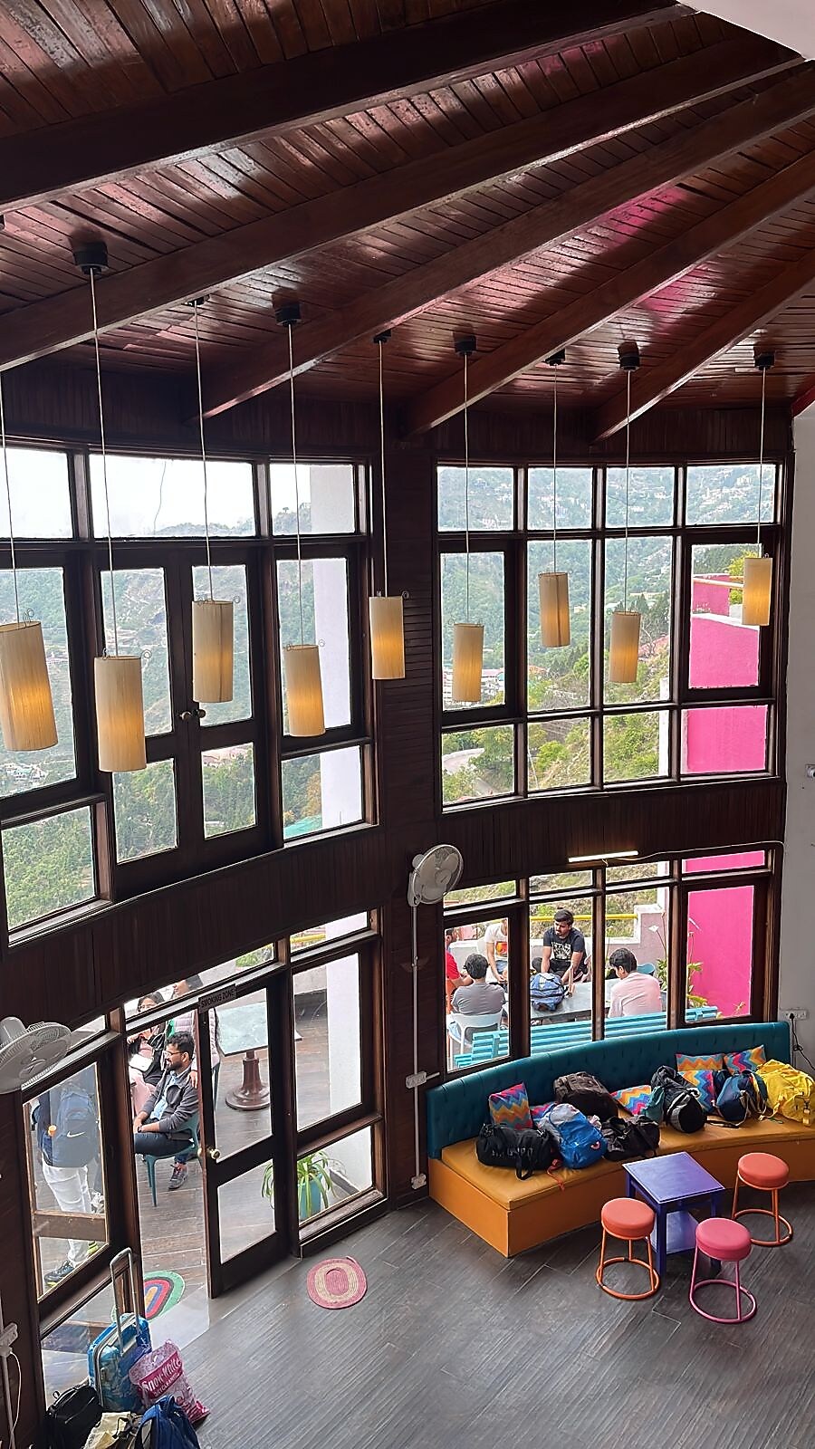 goSTOPS Mussoorie Picture Palace 100% Money Back 𝗕𝗢𝗢𝗞 Mussoorie Hostel ...