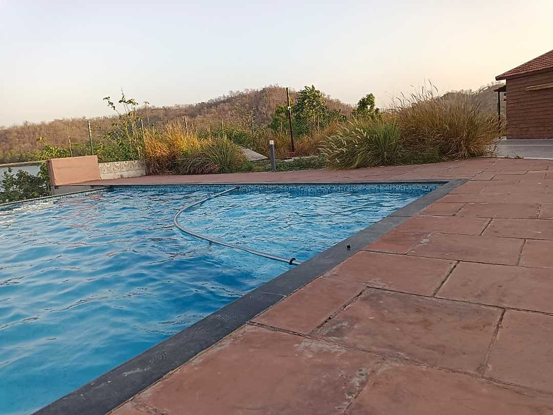 Statue Of Unity Tent City-1 | Luxe Cottages 𝗕𝗢𝗢𝗞 Rajpipla Camp 𝘄𝗶𝘁𝗵 ₹𝟬 ...