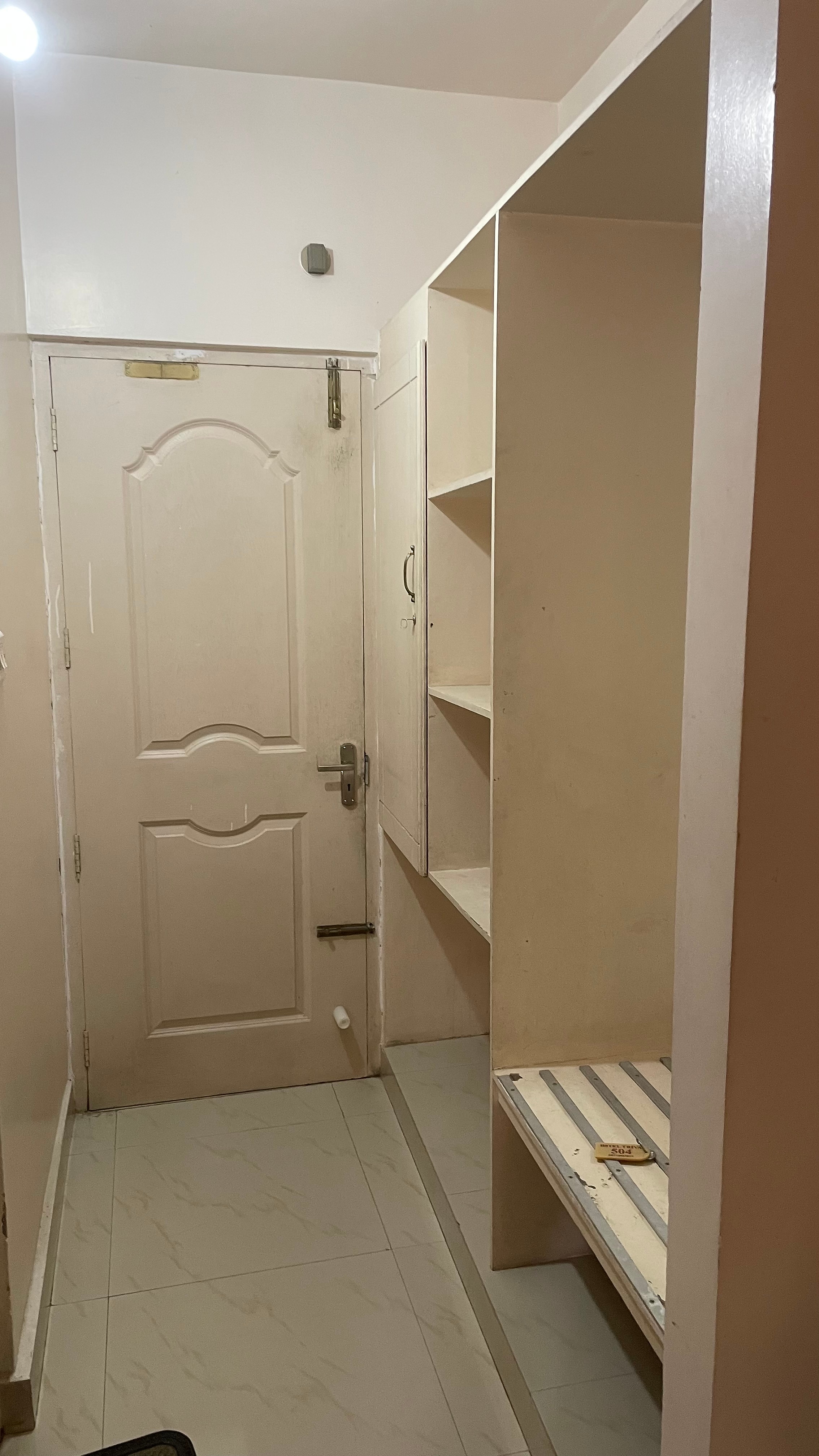 HOTEL TRIVA 𝗕𝗢𝗢𝗞 Thiruvananthapuram Hotel 𝘄𝗶𝘁𝗵 ₹𝟬 𝗣𝗔𝗬𝗠𝗘𝗡𝗧