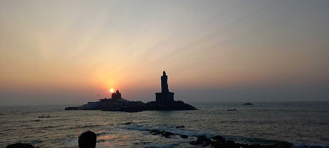 Hotel Fun Residency By Antra Group 𝗕𝗢𝗢𝗞 Ahmedabad Hotel 𝘄𝗶𝘁𝗵 𝗙𝗥𝗘𝗘 ...