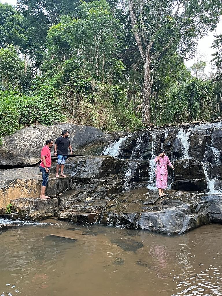 Coorg Sana Riverside 𝗕𝗢𝗢𝗞 Coorg Homestay 𝘄𝗶𝘁𝗵 𝗙𝗥𝗘𝗘 𝗖𝗮𝗻𝗰𝗲𝗹𝗹𝗮𝘁𝗶𝗼𝗻