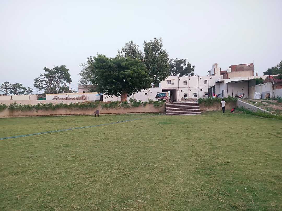 Hare Krishna Farm 𝗕𝗢𝗢𝗞 Vrindavan Hotel 𝘄𝗶𝘁𝗵 𝗙𝗥𝗘𝗘 𝗖𝗮𝗻𝗰𝗲𝗹𝗹𝗮𝘁𝗶𝗼𝗻