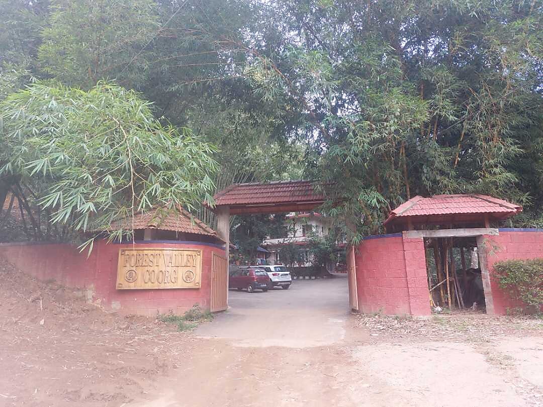 Forest Valley | Rooms & Caretaker 𝗕𝗢𝗢𝗞 Coorg Homestay 𝘄𝗶𝘁𝗵 𝗙𝗥𝗘𝗘 ...