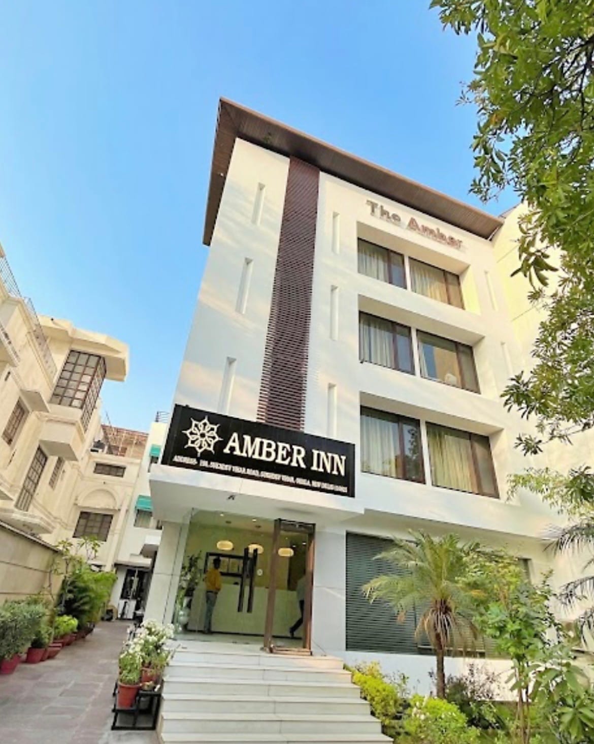 Amber Inn by Orion Hotels 𝗕𝗢𝗢𝗞 Delhi Hotel 𝘄𝗶𝘁𝗵 ₹𝟬 𝗣𝗔𝗬𝗠𝗘𝗡𝗧