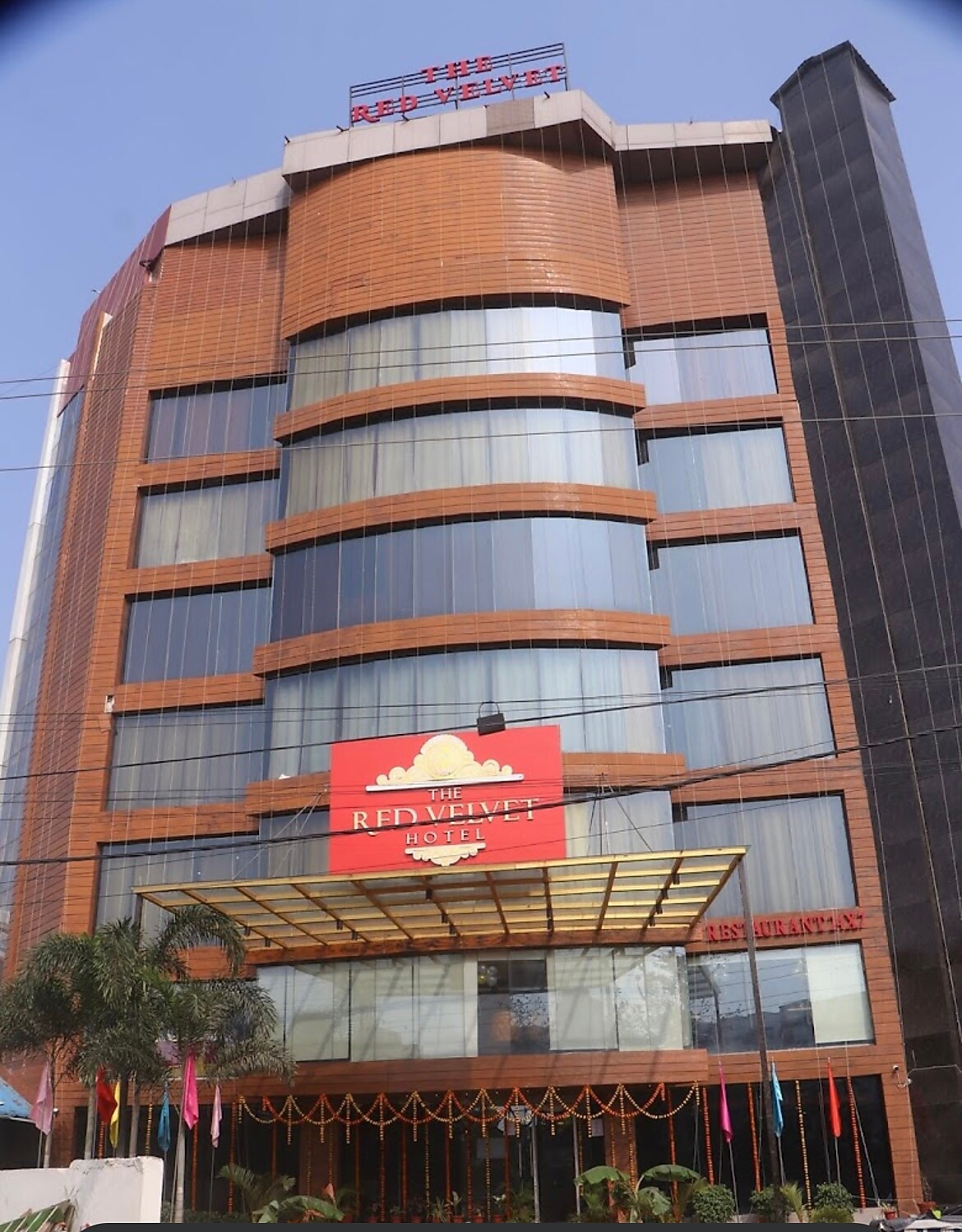 The Red Velvet Hotel Samarpan 𝗕𝗢𝗢𝗞 Patna Hotel 𝘄𝗶𝘁𝗵 ₹𝟬 𝗣𝗔𝗬𝗠𝗘𝗡𝗧