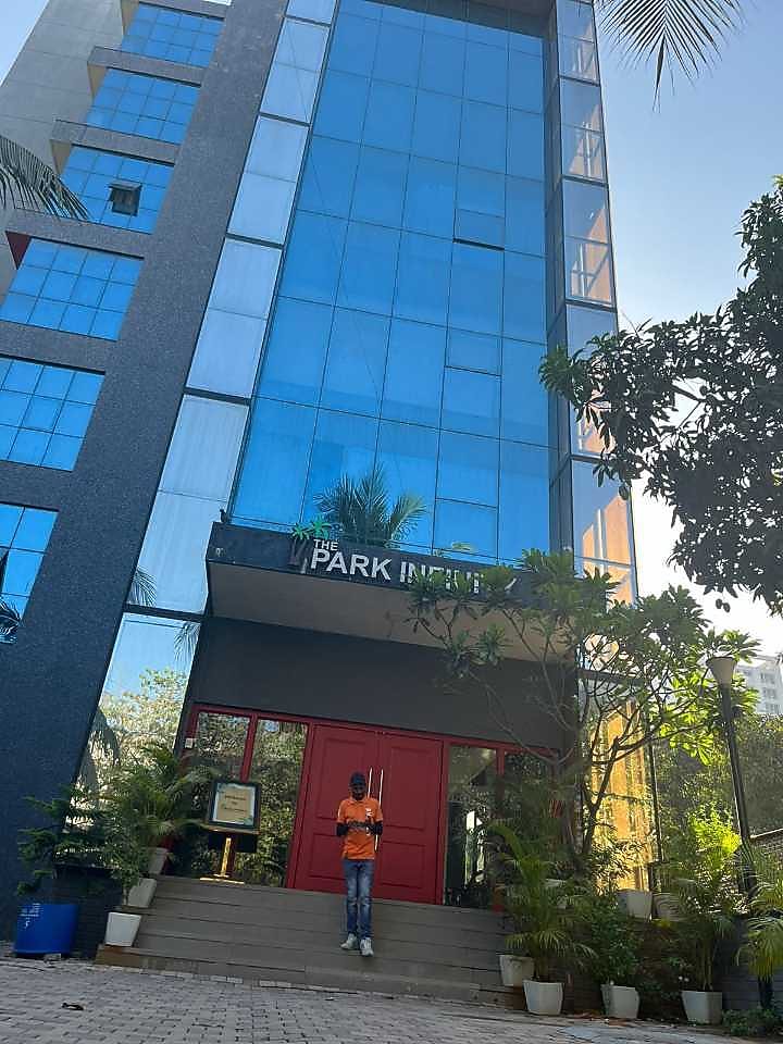 The Park Infinity 𝗕𝗢𝗢𝗞 Surat Hotel 𝘄𝗶𝘁𝗵 𝗙𝗥𝗘𝗘 𝗖𝗮𝗻𝗰𝗲𝗹𝗹𝗮𝘁𝗶𝗼𝗻