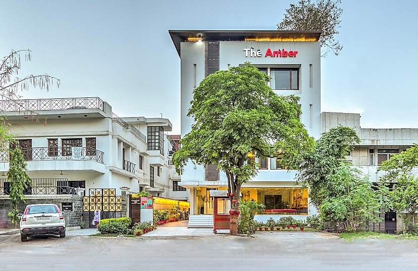 Amber Inn by Orion Hotels 𝗕𝗢𝗢𝗞 Delhi Hotel 𝘄𝗶𝘁𝗵 𝗙𝗥𝗘𝗘 𝗖𝗮𝗻𝗰𝗲𝗹𝗹𝗮𝘁𝗶𝗼𝗻