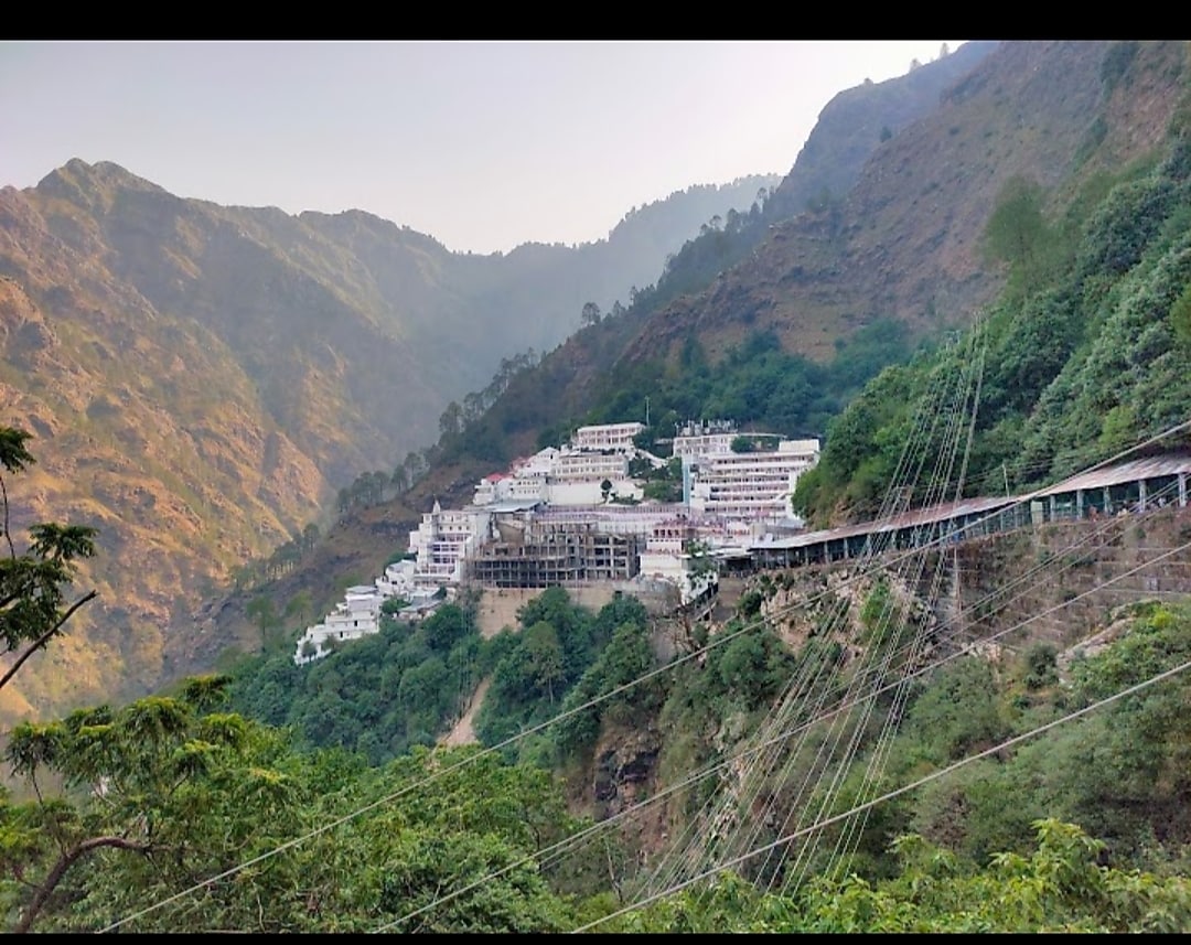 Hotel Gupta Palace 100% Money Back 𝗕𝗢𝗢𝗞 Katra Hotel 𝘄𝗶𝘁𝗵 ₹𝟬 𝗣𝗔𝗬𝗠𝗘𝗡𝗧