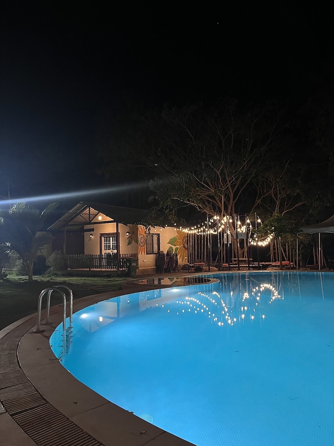 Aranyagiri Countryside Resort, Near Pune 𝗕𝗢𝗢𝗞 Shrigonda Resort 𝘄𝗶𝘁𝗵 ...