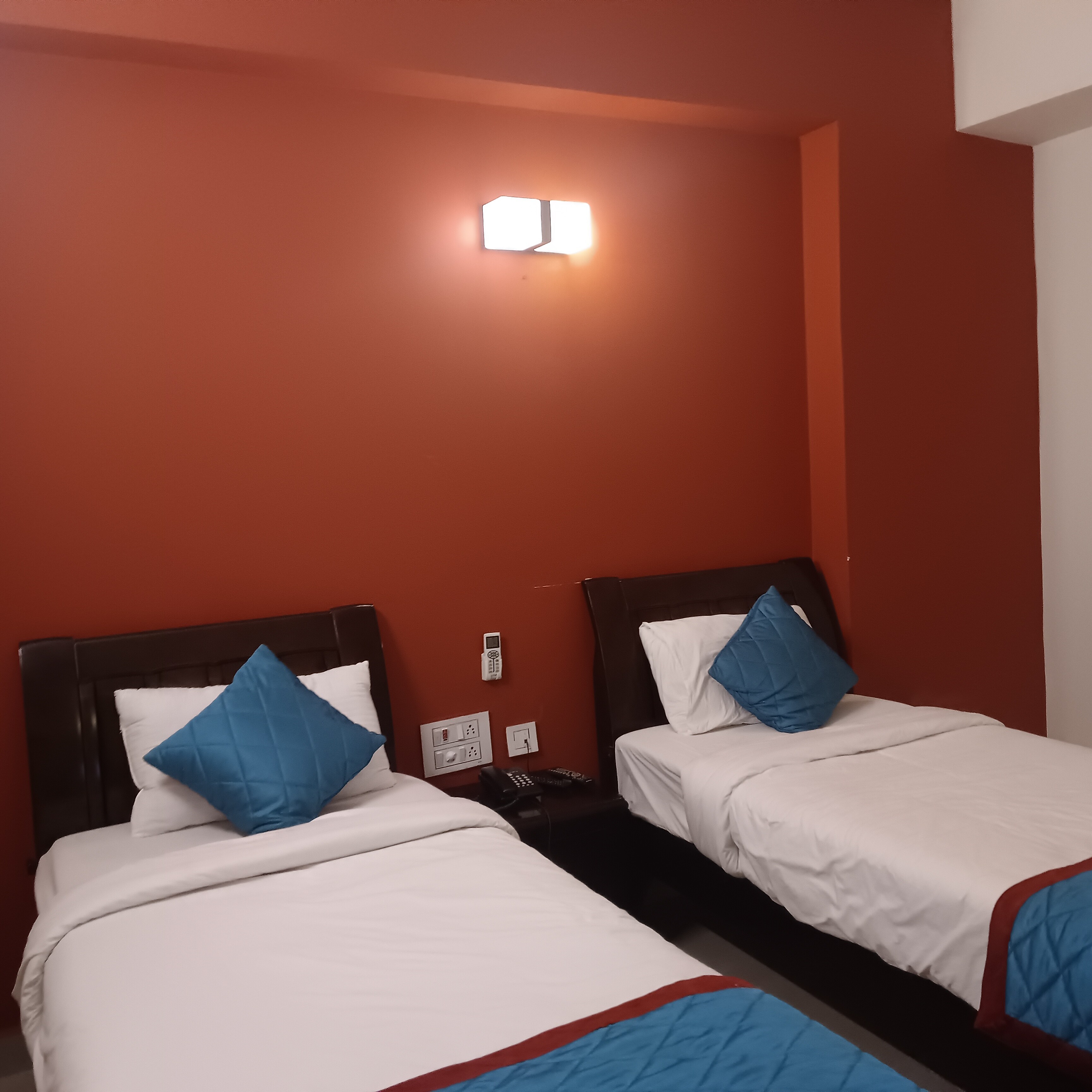 Suraksha Stay Brookfield 𝗕𝗢𝗢𝗞 Bangalore Hotel 𝘄𝗶𝘁𝗵 𝗙𝗥𝗘𝗘 𝗖𝗮𝗻𝗰𝗲𝗹𝗹𝗮𝘁𝗶𝗼𝗻